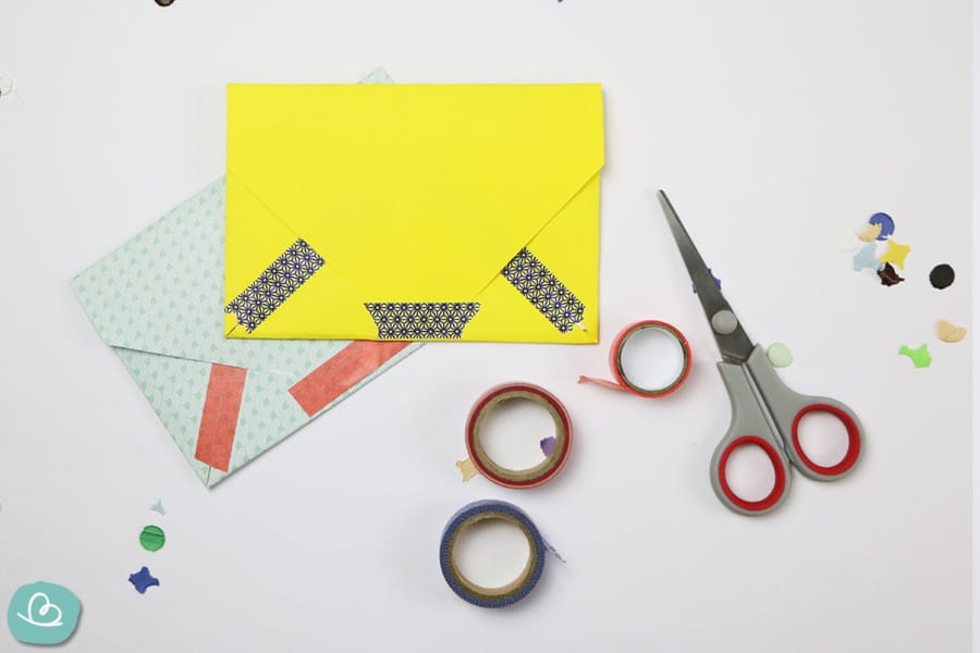 Briefumschlag aus A4 falten: einfaches Kuvert basteln - Wunderbunt.de