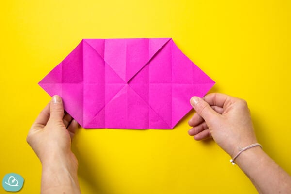 Origami-Boxen basteln: einfache Schachtel aus Papier - Wunderbunt.de