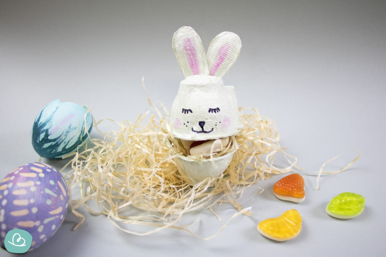 Osterhase Aus Eierkarton Basteln