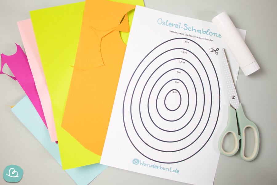 Papier Ostereier | Osterdeko selber basteln - Wunderbunt.de