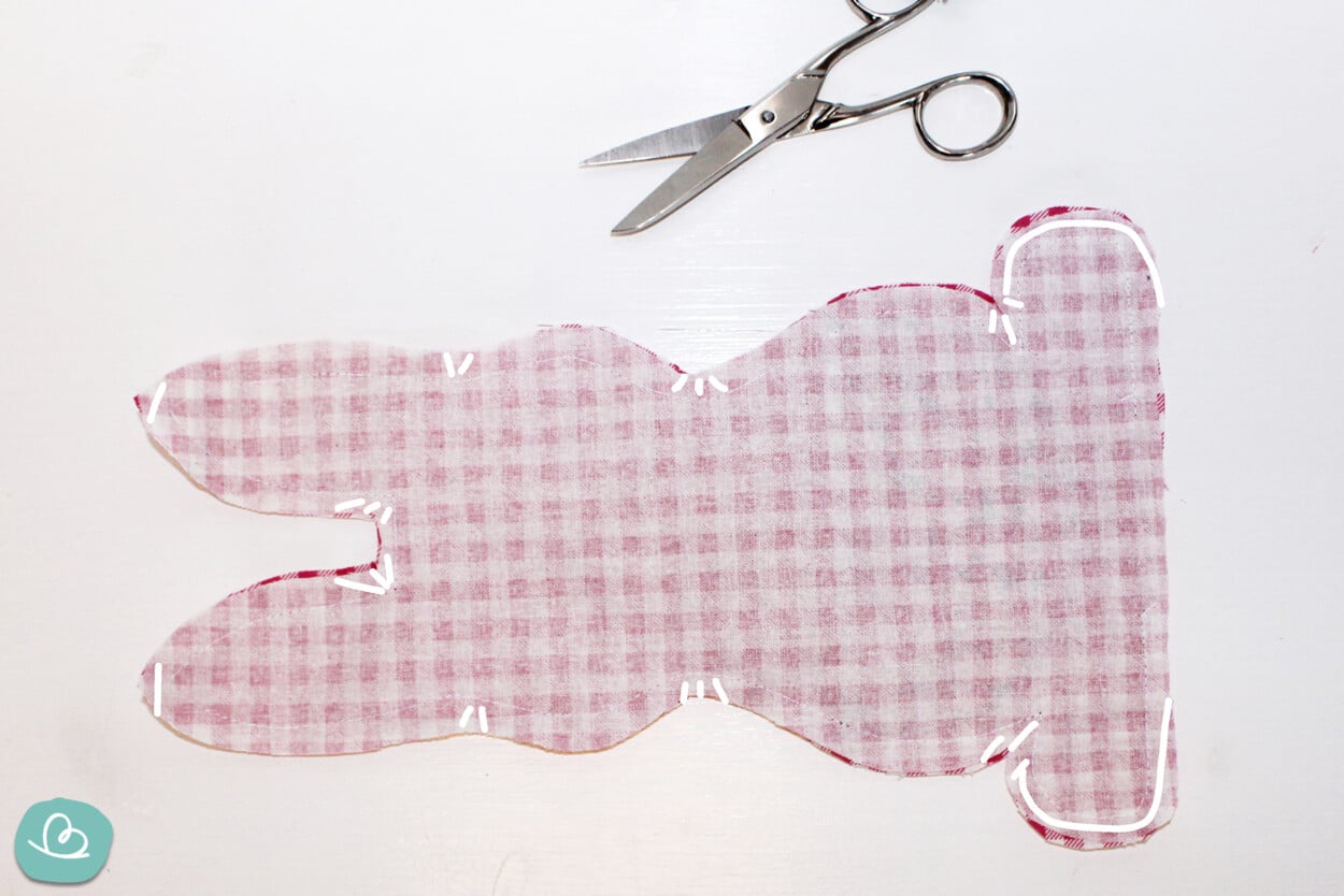 Osterhase nähen | Anleitung mit Schnittmuster - Wunderbunt.de