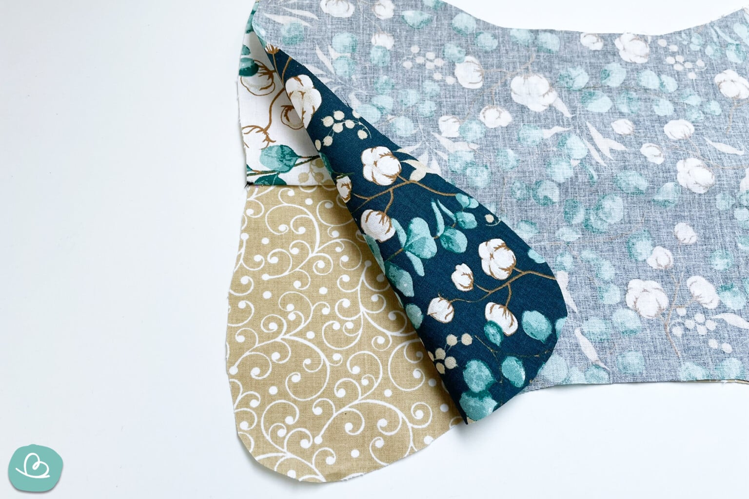 Leseknochen nähen | Anleitung für ein Lesekissen - Wunderbunt.de