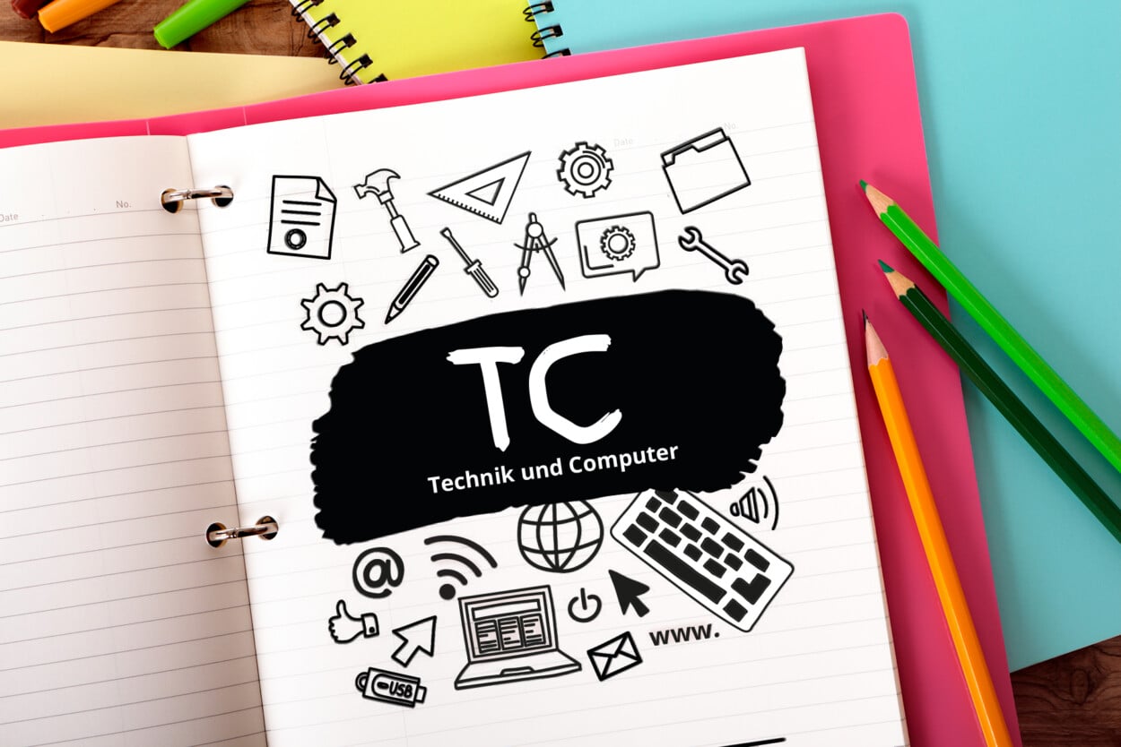 Technik und Computer Deckblätter | 7 Vorlagen zum Ausdrucken - Wunderbunt.de