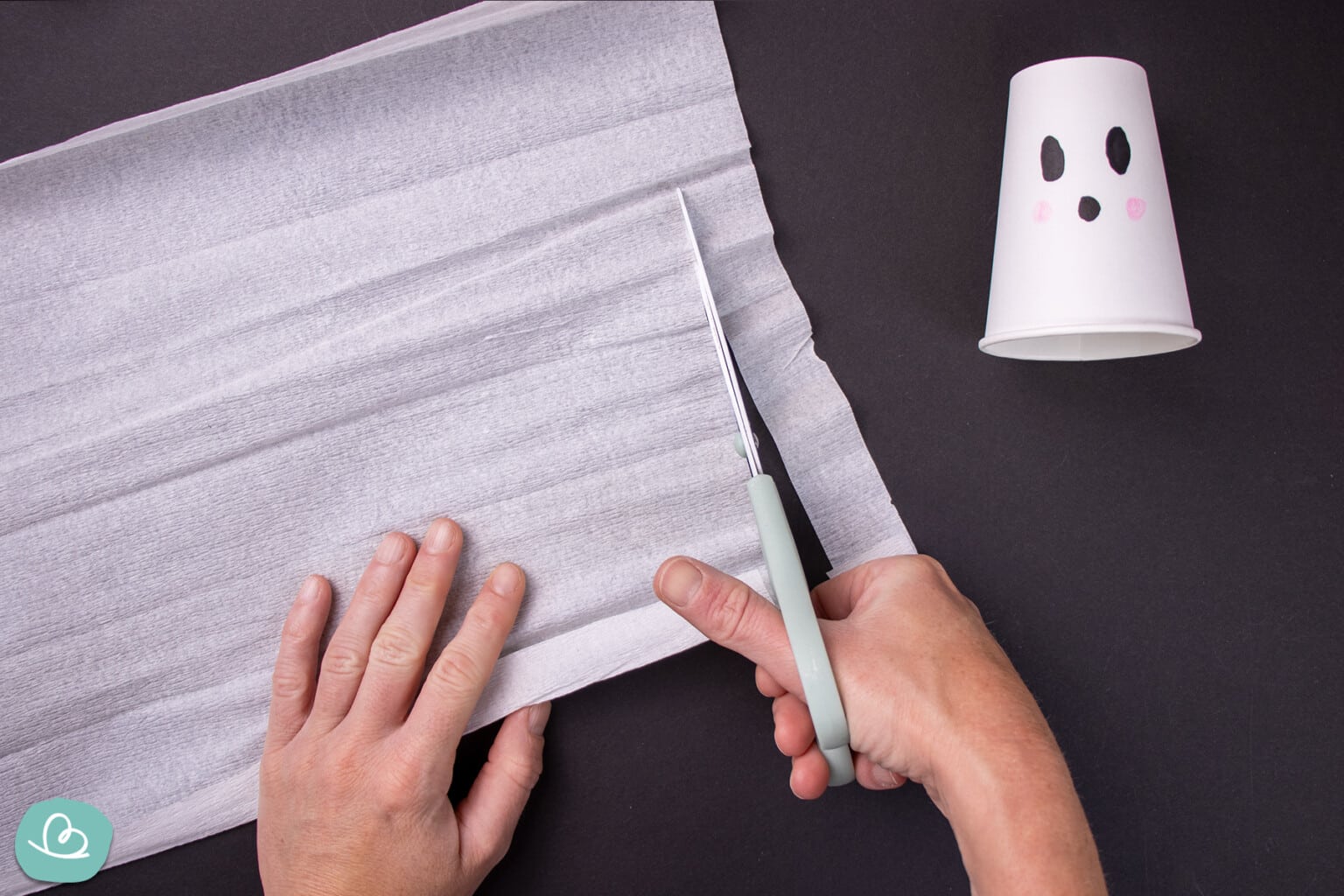 Geister basteln | 3 Ideen für Halloween-Gespenster - Wunderbunt.de