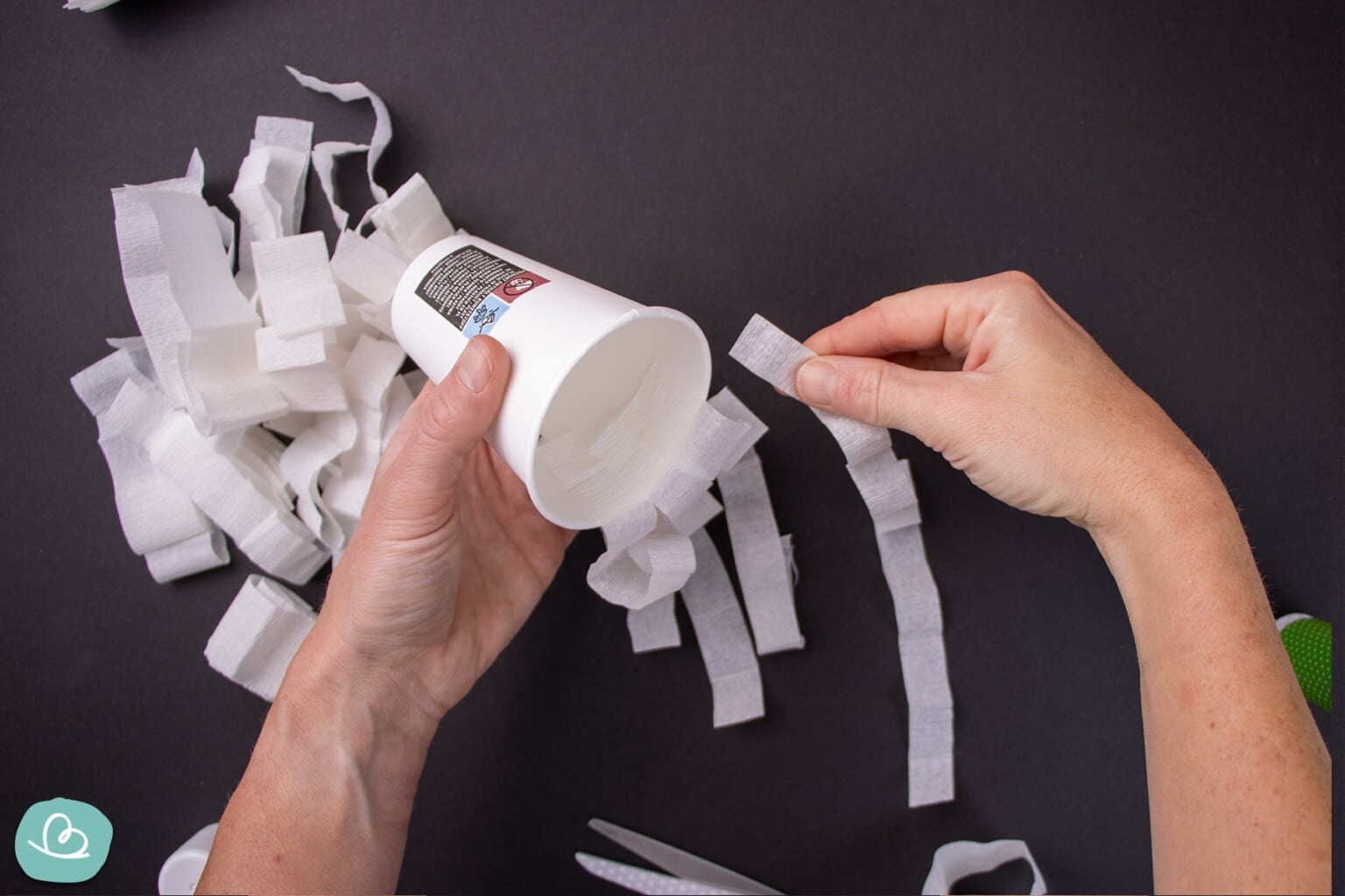 Geister basteln | 3 Ideen für Halloween-Gespenster - Wunderbunt.de