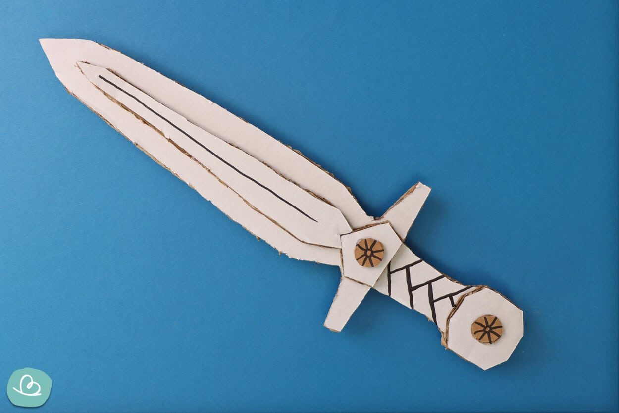 Wunderschone Schwerter Aus Papier Basteln Ebenbild