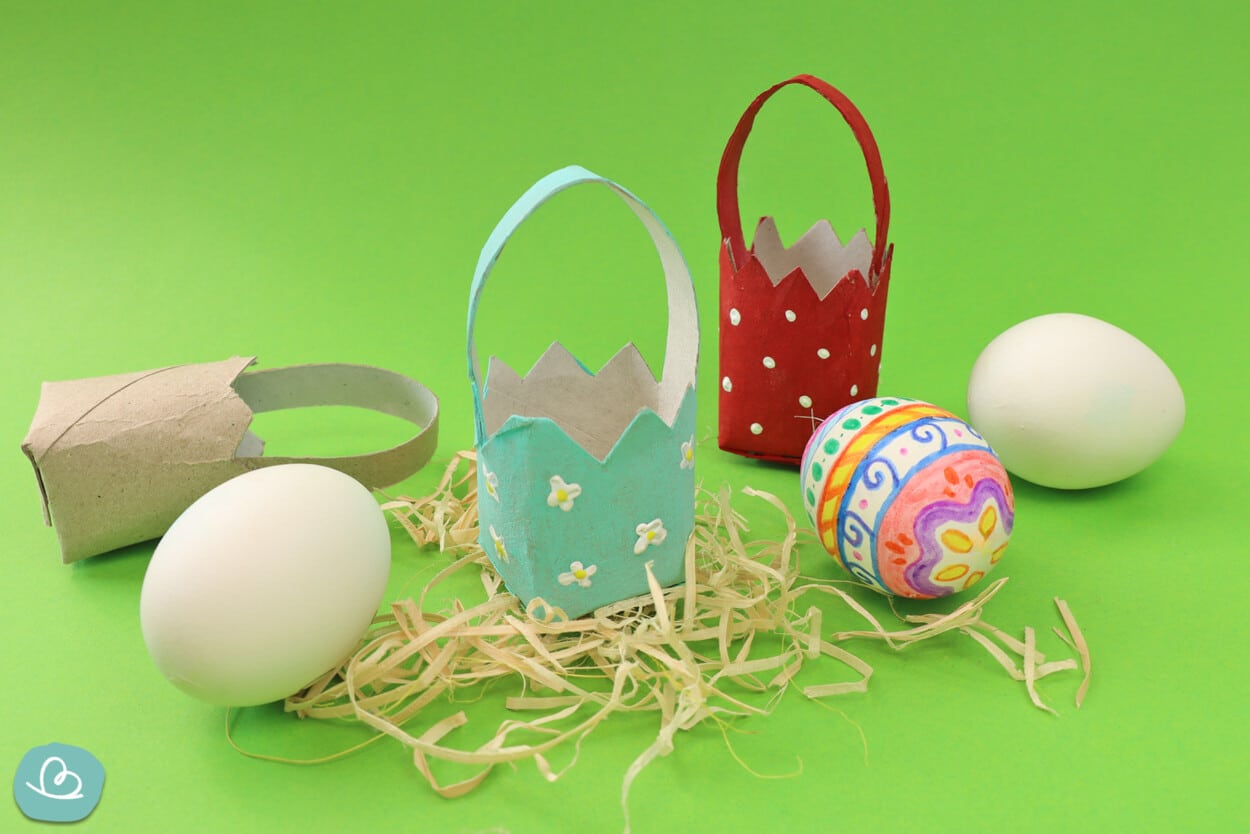 Rose basteln | Einfache Anleitung aus Papier - Wunderbunt.de