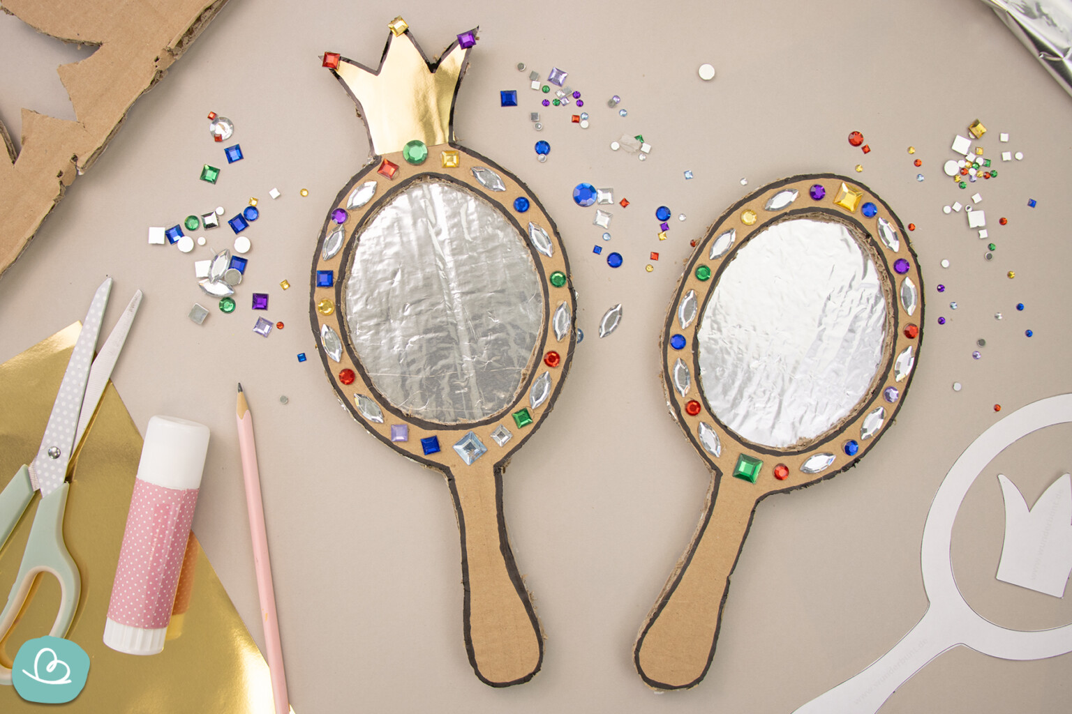 Origami Hund "Wau-Wau": einfache Faltanleitung - Wunderbunt.de