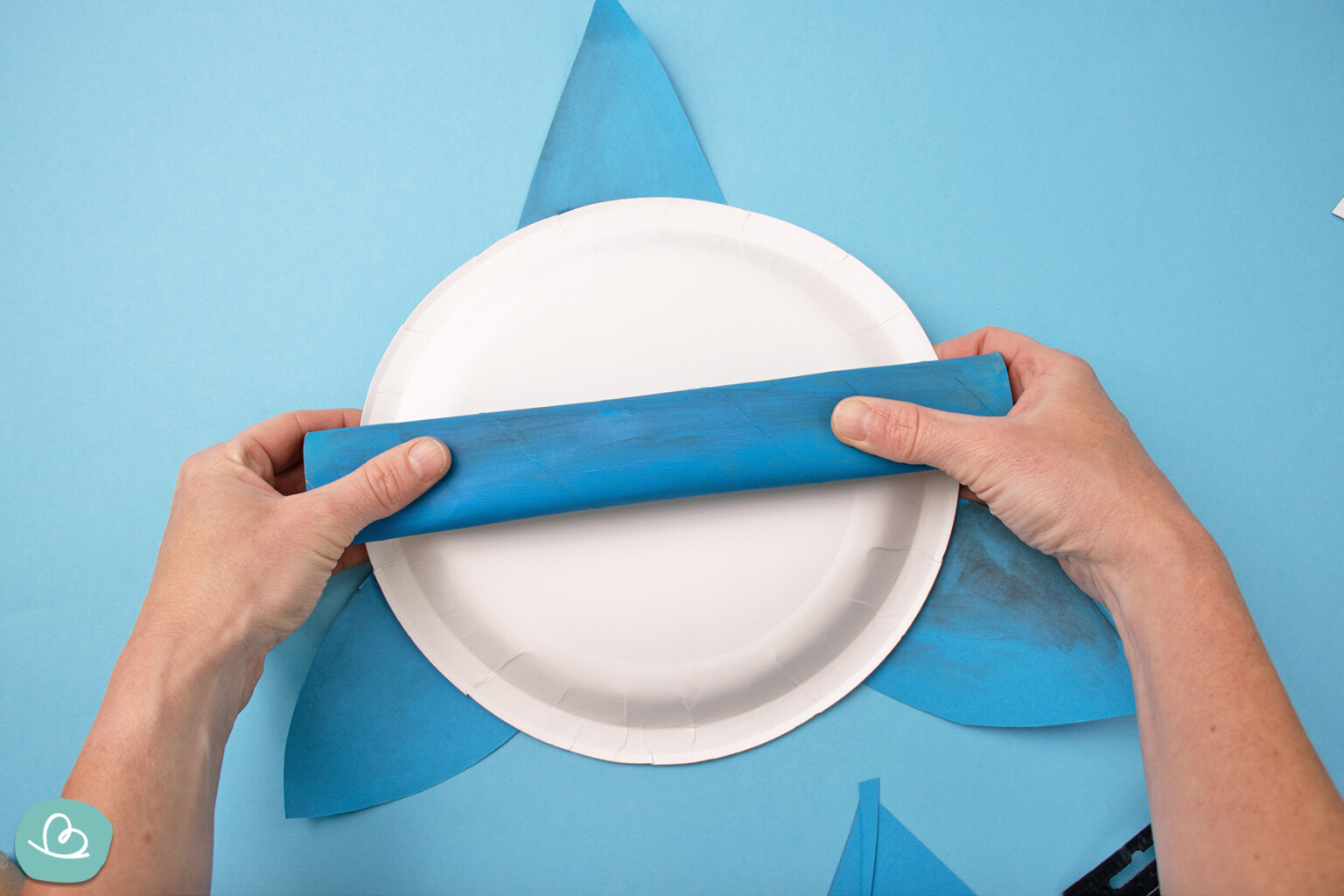 Hai basteln | 2 einfache Anleitungen mit Vorlagen - Wunderbunt.de