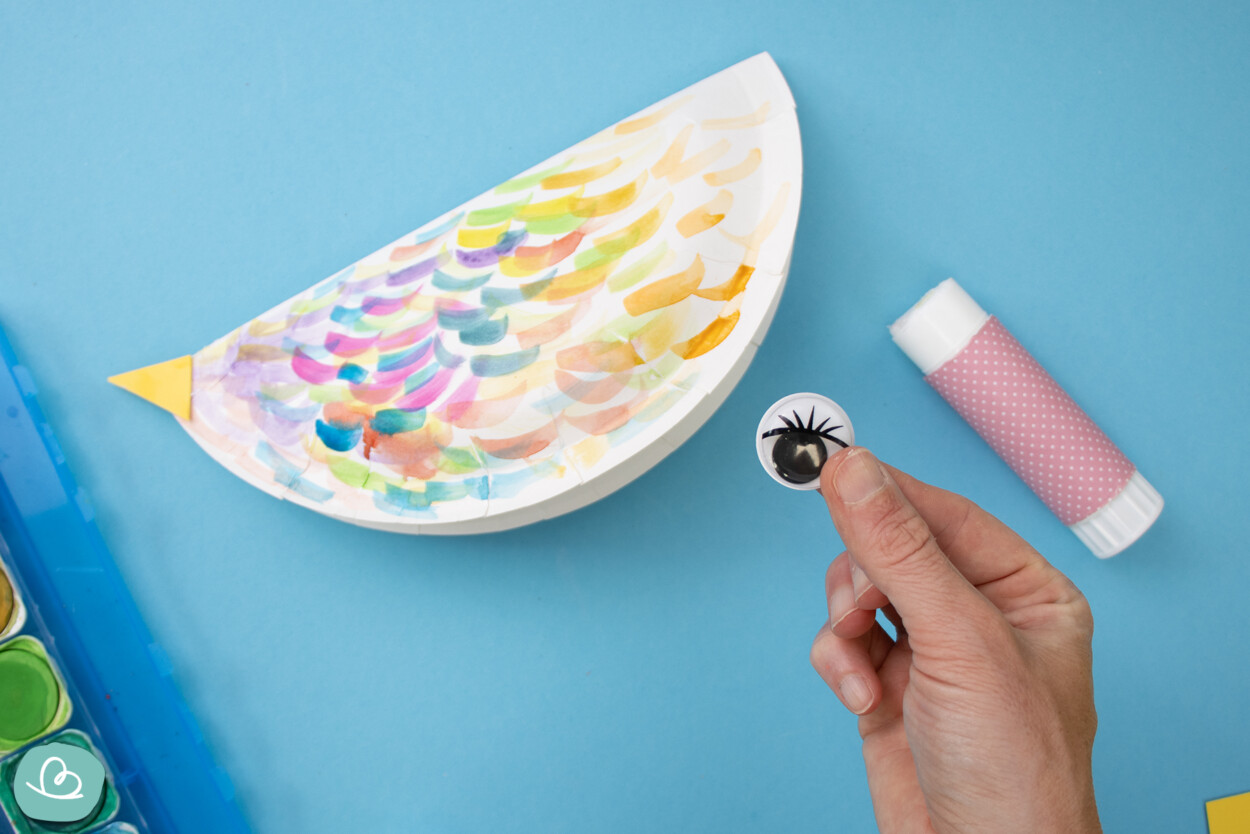 Vogel basteln im Kindergarten | Einfache Anleitung für Kinder ...