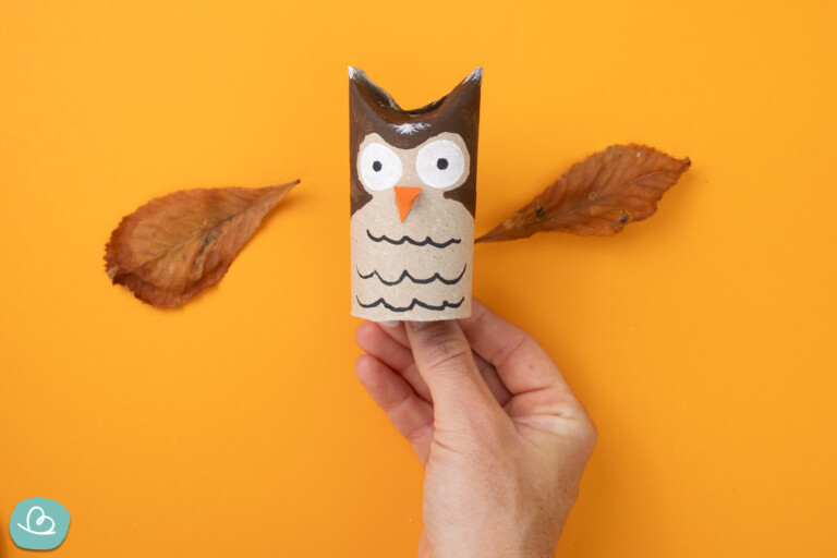 Eule basteln | 2 DIY-Anleitungen mit Klopapierrollen - Wunderbunt.de