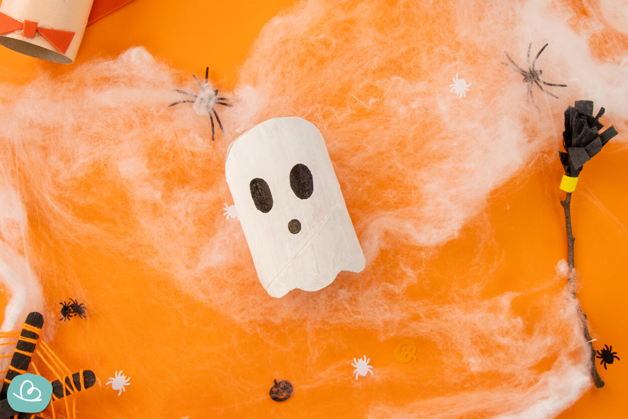 Halloween-Figuren basteln | Anleitung für Kürbis, Mumie und Co ...