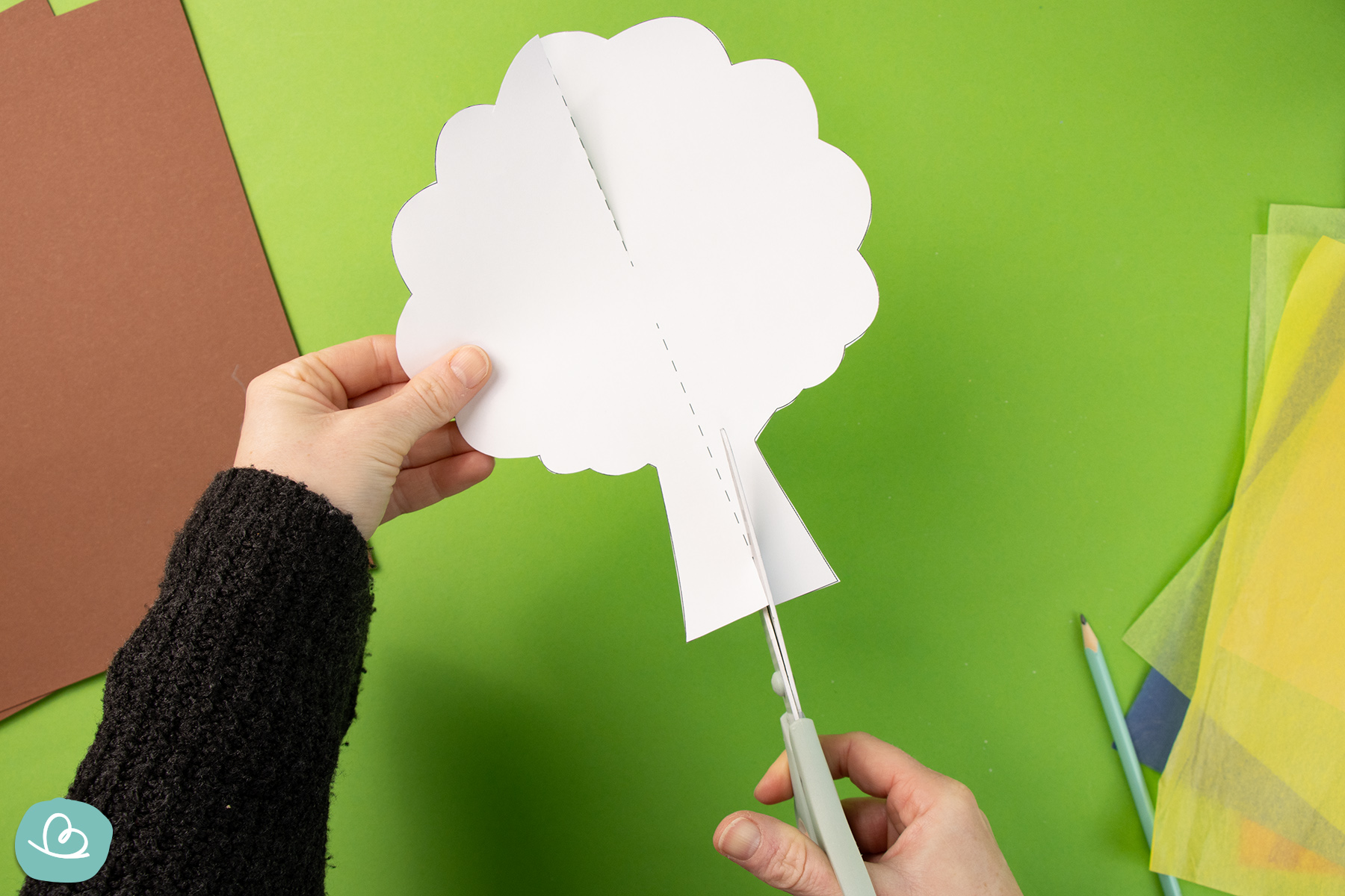 Jahreszeitenbaum basteln | Kostenlose Anleitung + PDF-Vorlage ...