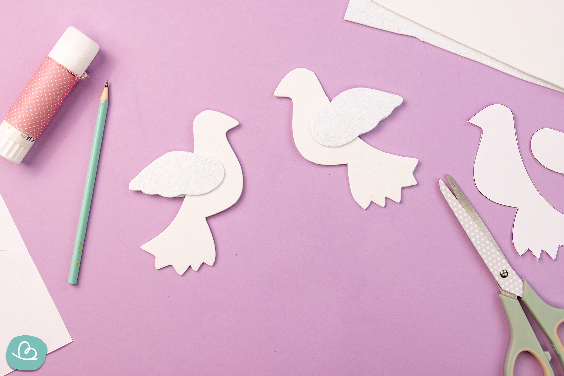 Taube basteln | Anleitung mit kostenloser PDF-Vorlage - Wunderbunt.de