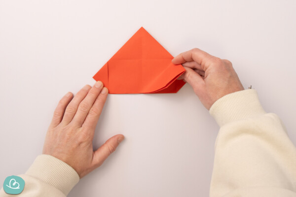 Origami-Rose falten | Anleitung für eine schöne Papierrose - Wunderbunt.de