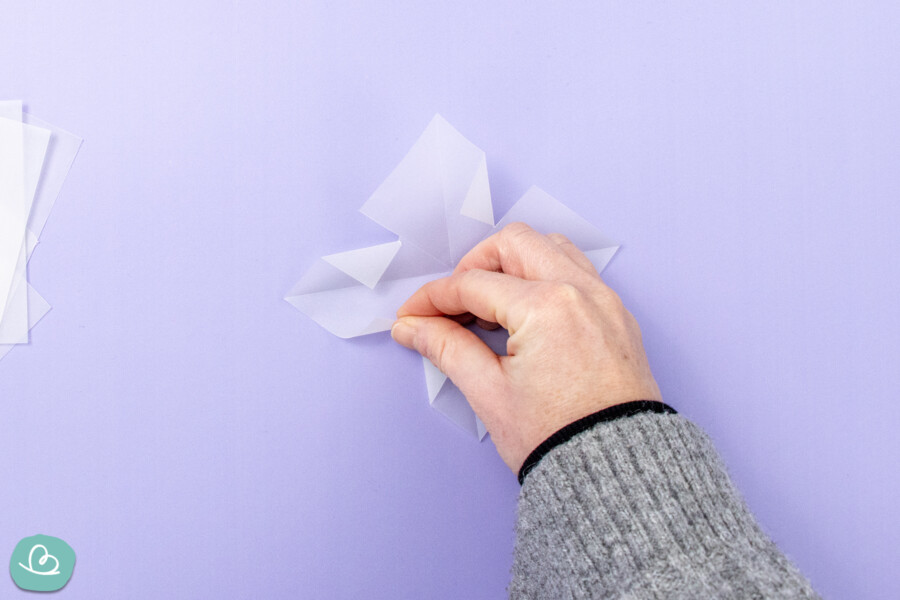 Faltsterne aus Transparentpapier basteln | Einfache Anleitung ...